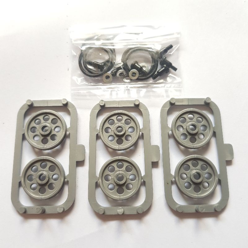 Rep TAMIYA ROLLER 19 WITH RUBBER (3 SET) | Shopee Philippines