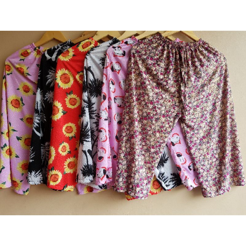 Square Pants,/ Tokong Capri Pants For Girl Teens/ADULT, Waistline: 28 ...