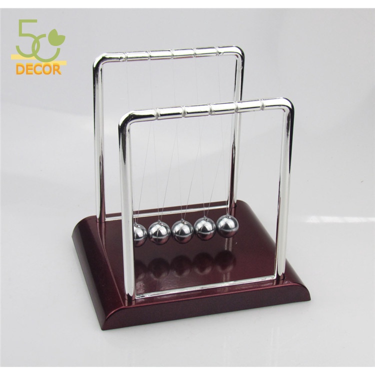 Desktop Newton pendulum model, pendulum to decorate living room, office ...