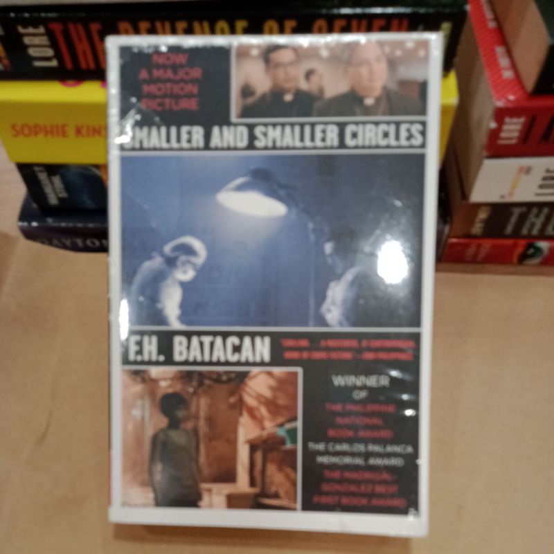 Smaller And Smaller Circles | Shopee Philippines