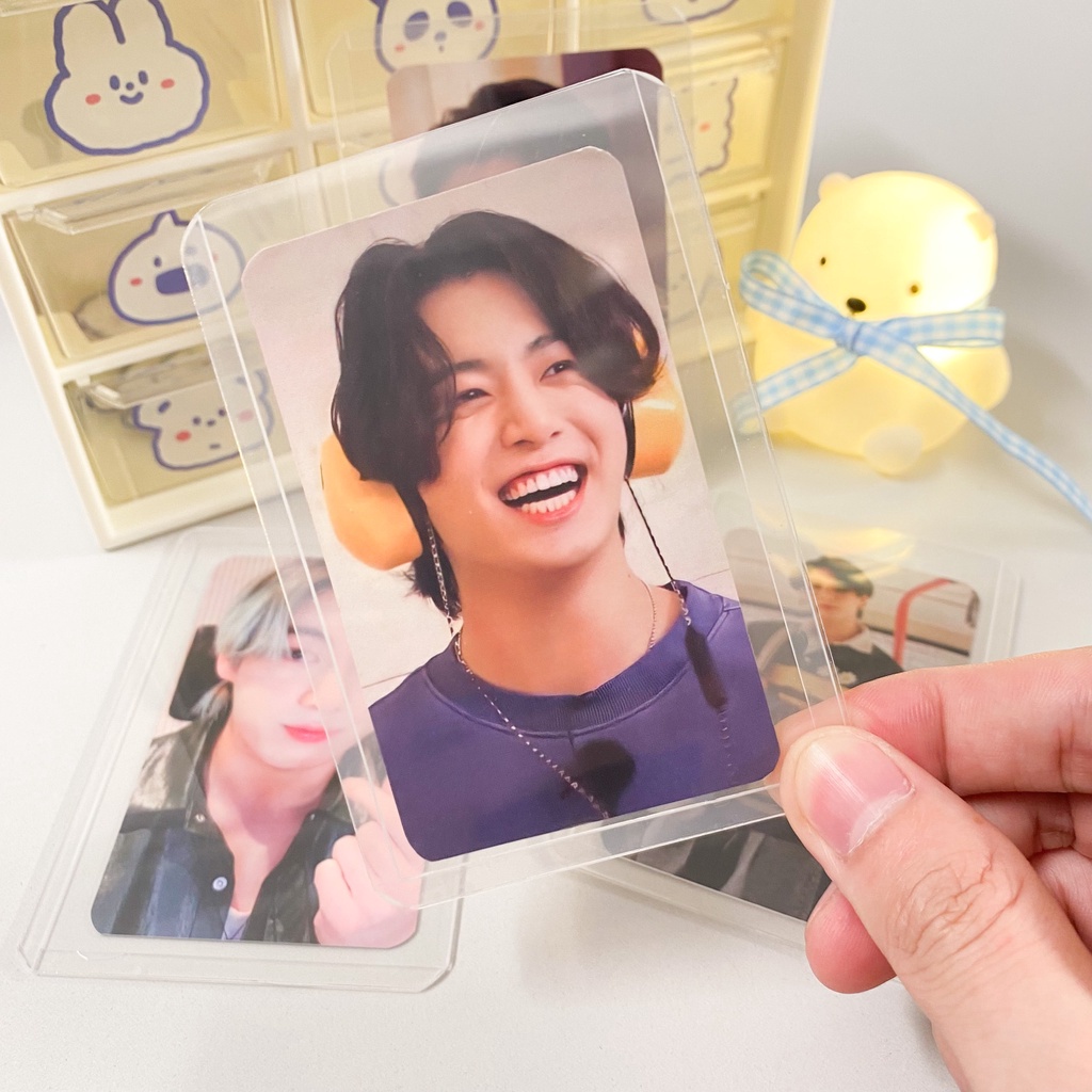 Toploader A7/B8 holds cards with lomo seal BlackPink BTS KPOP idol ...