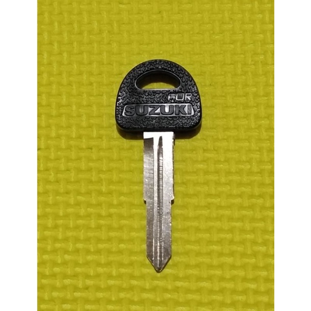 SUZUKI VITARA RIGHT BLADE BLANK. KEY | Shopee Philippines