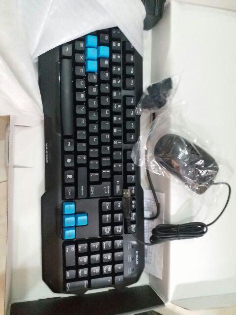 E-blue polygon gaming keyboard and fhulen mouse Combo | Shopee Philippines