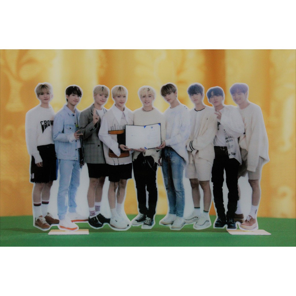 5 inches Stray Kids Group Picture Standee | Shopee Philippines