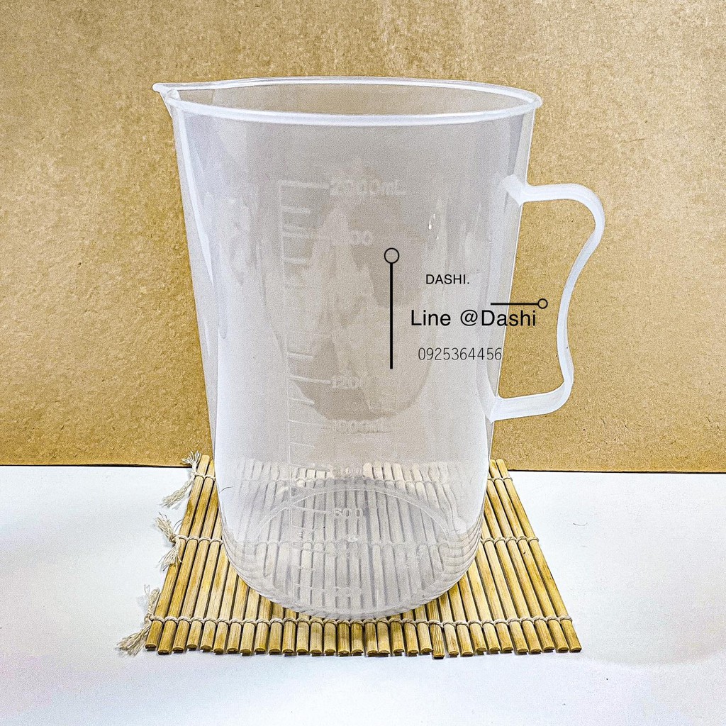 2 liter / 2000 ml water jug, plastic water jug, measuring water ...