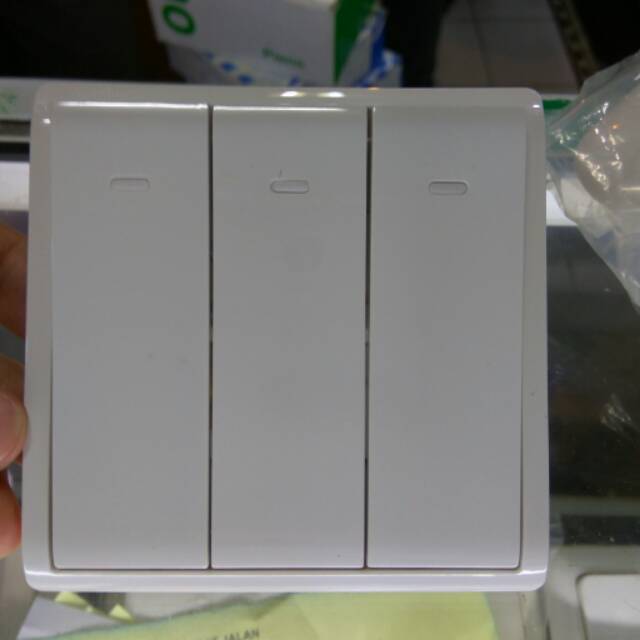 Vertical Triple Schneider Pieno Switch | Shopee Philippines