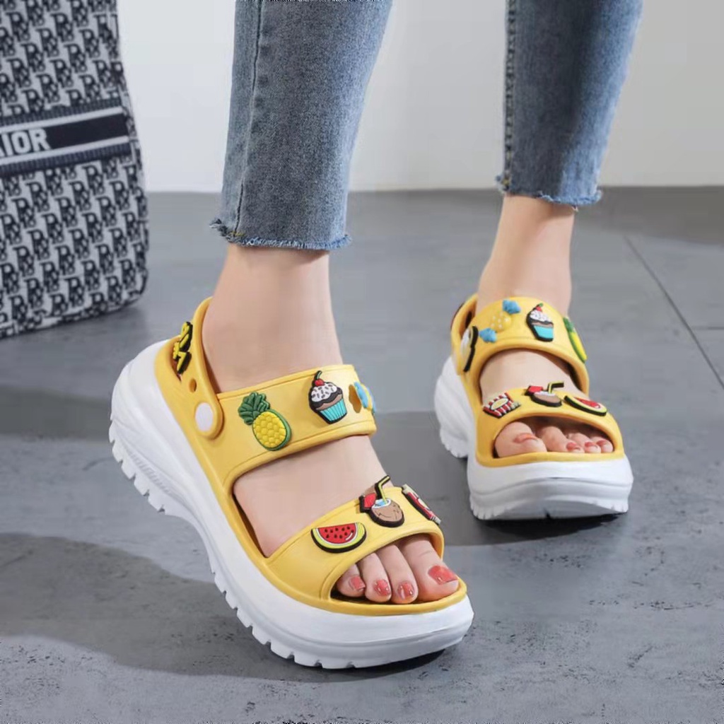 New arrival Crocs fashions platform flat sandals korean Thick bottom ...