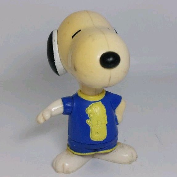 Mcdonald's Happy Meal Snoopy Around The World Tour Singapore ...