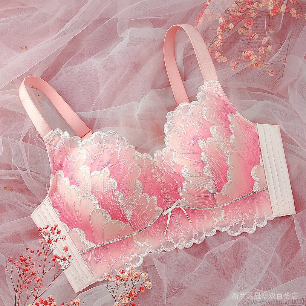 Floating Dream Latex Underwear Women Big Breasts Small Designer Style ...