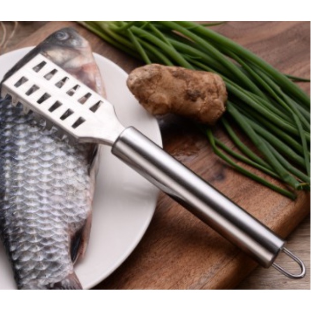 Fish scale remover Stainless Steel Fish Scale Remover Cleaner Scraper Kitchen Peeler Tool ...