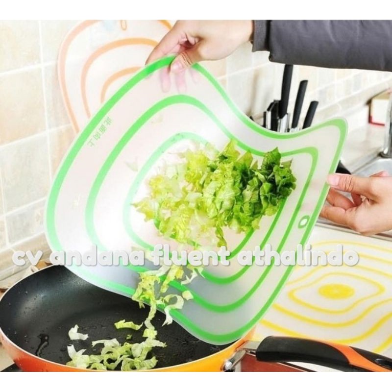 Plastic portable cutting board, two-size flexible cutting board ...