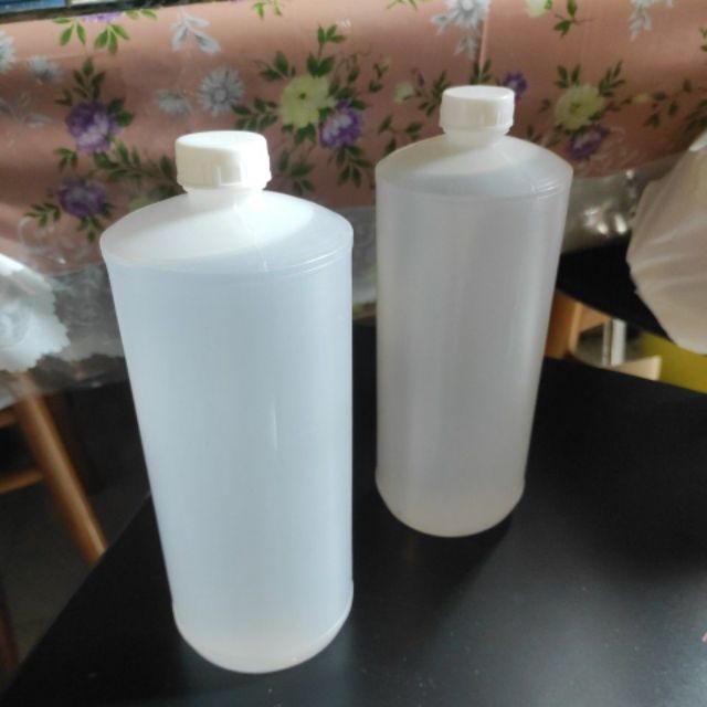 White sewing machine oil.. pure white 1 liter high speed | Shopee ...