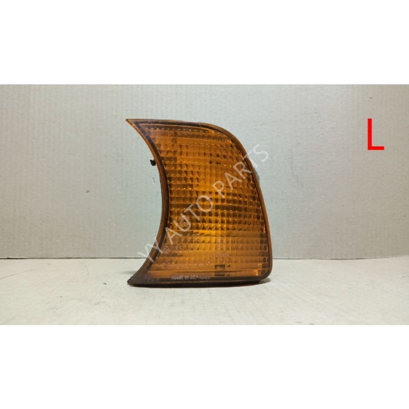 BMW E34 ANGLE LAMP/CORNER LAMP USED | Shopee Philippines