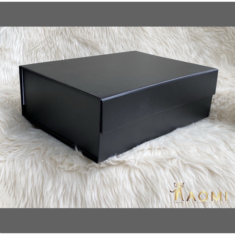 Premium Magnetic Gift Box Medium Plain Black Quality Smooth Sturdy ...