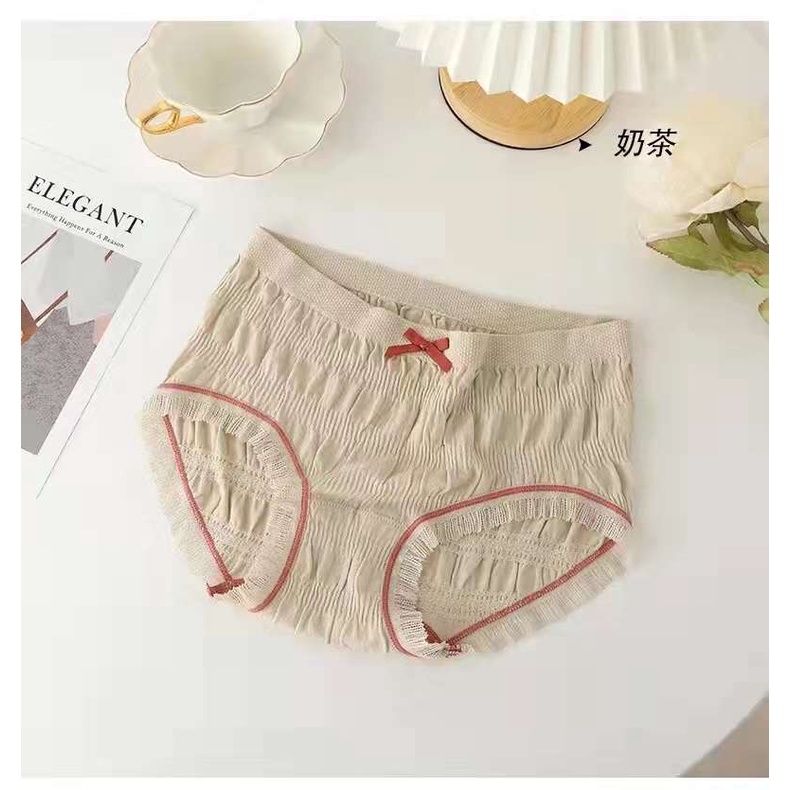 Japanese girly underwear, comfortable and seamless mid-waist bag hip ...