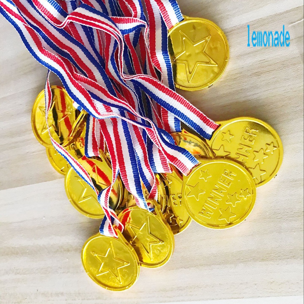 LEM..10pcs Medals Funny Long Rope Star Design Winner Medals Toy for ...