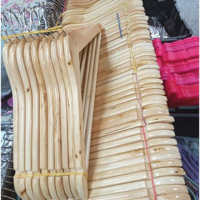 60 PC's wooden hangers solid WOODEN HANGERS (60, 40, 30) | Shopee ...