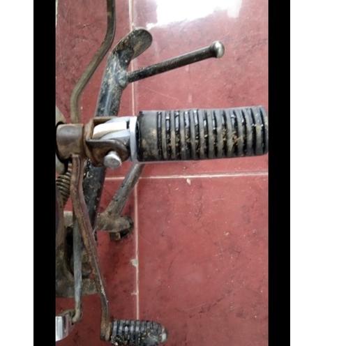 Old VIXION Front foot STEP Rubber New NVL BYSON scorpio SET Left Right ...