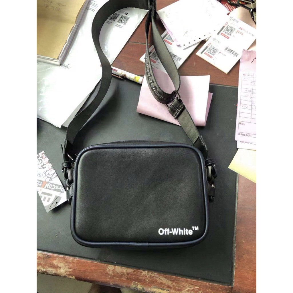 【Hot sales !! 】Off-White Leather Vintage One Shoulder Bag Sling Bag ...