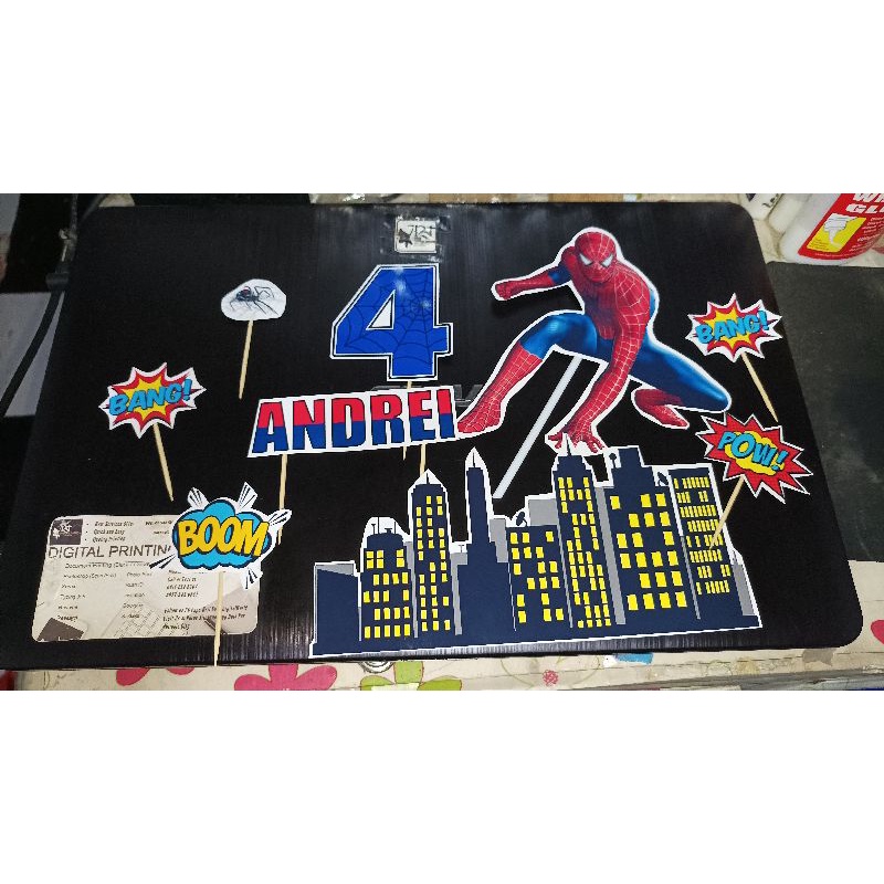 customized photo Printed cake toppers spiderman building and comic tag ...