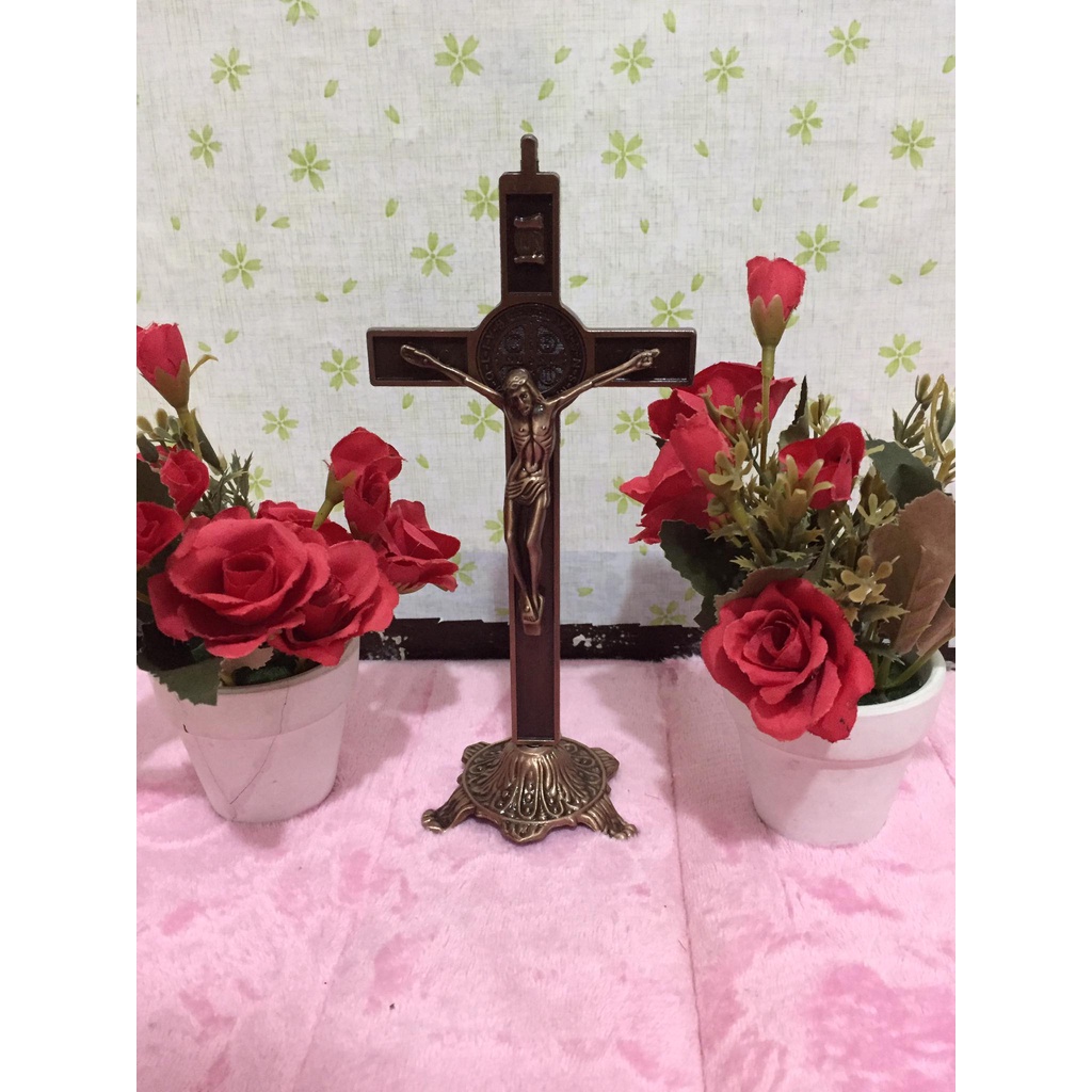 JESUS CRUCIFIX CROSS STAND 21CM , | Shopee Philippines