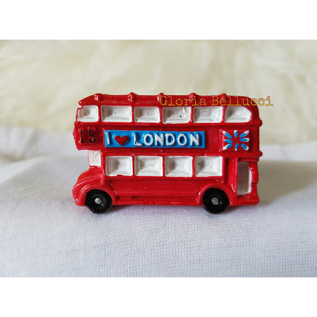 Souvenirs from london buses, British UK refrigerator magnet decorations ...