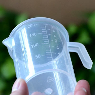 200ml 200cc thickened plastic measuring cup with graduated line ...