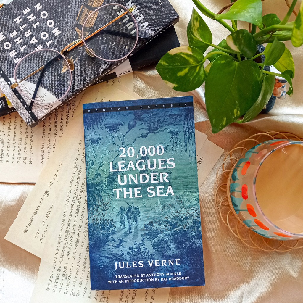 READYSTOCK | 20000 Leagues Under The Sea by Jules Verne Bantam Classic ...