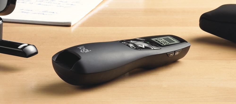 Logitech R800 Professional Presenter Wireless Laser Pointer Clicker ...