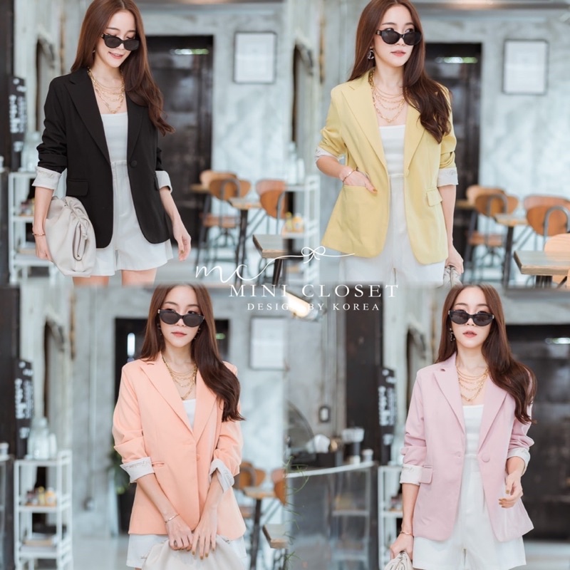 A Long-Sleeved Suit With Embroidered Forearm And Whole Body Lining ...