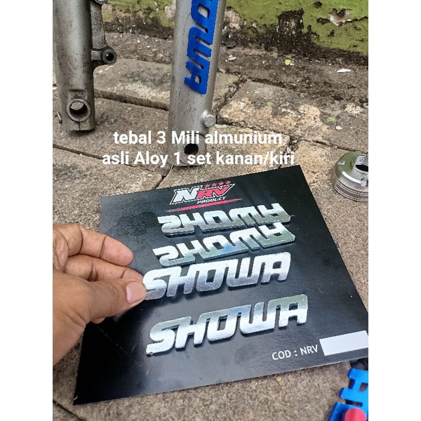 Showa sticker / EMBLEM SHOWA EMBLEM 1SET LEFT/RIGHT ALMUNIUM ALOY ...