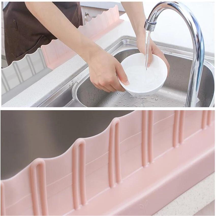 1PCS Kitchen Sink Water Splash Guards With Sucker Waterproof Screen ...