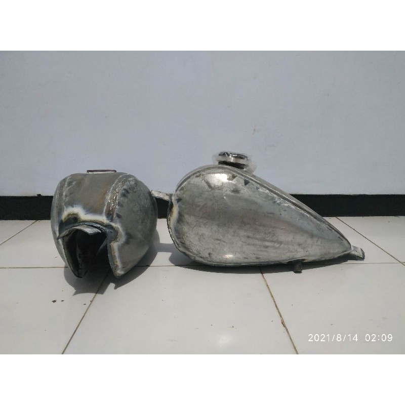 Japstyle chopper tank japstyle bratstyle bobber custom chopper tank ...