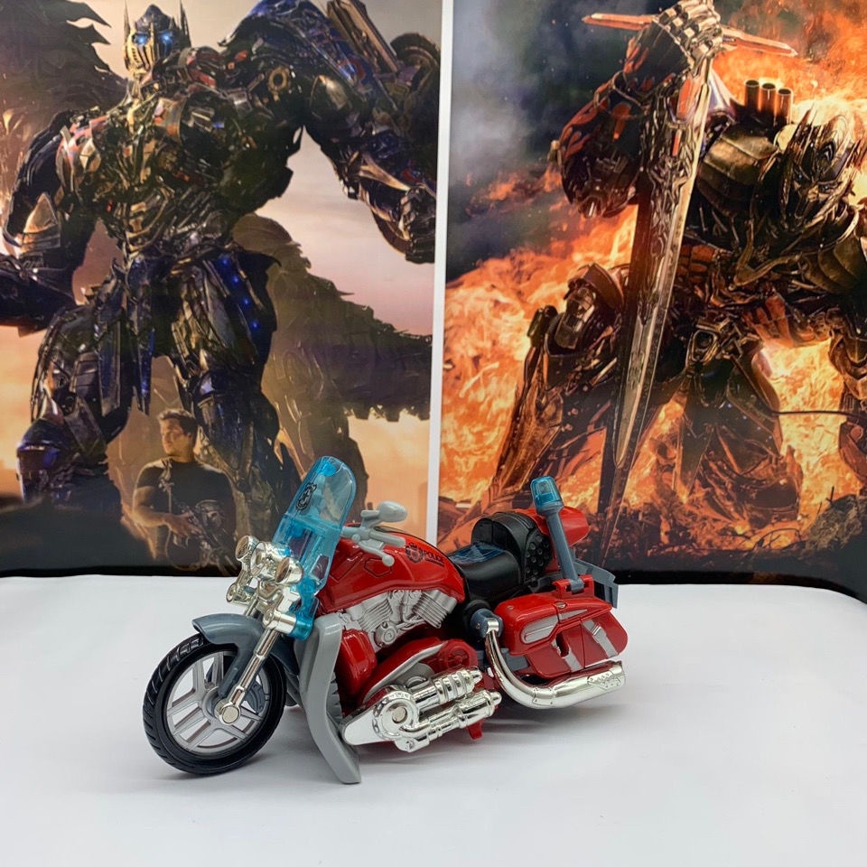 Oversized alloy version of the Hornet Dinosaur Robot Transformers ...