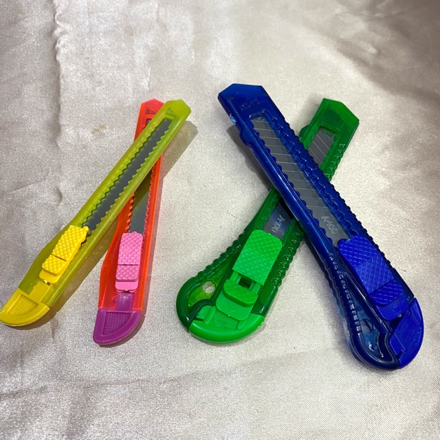 Plastic Cutter Blade Small Cutter Big Cutter Refillable Cutter | Shopee ...