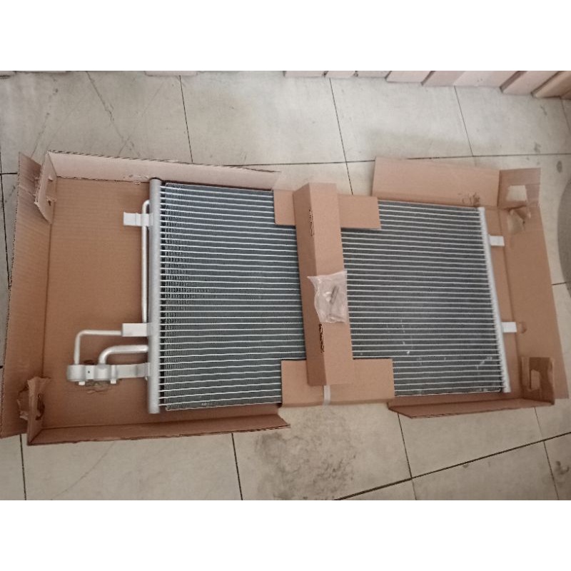 Condenser Ford Focus (2008-2010) | Shopee Philippines