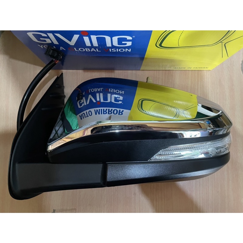 Toyota Hilux Revo/ Fortuner 2016-2025 Side Mirror Chrome Auto Fold with ...