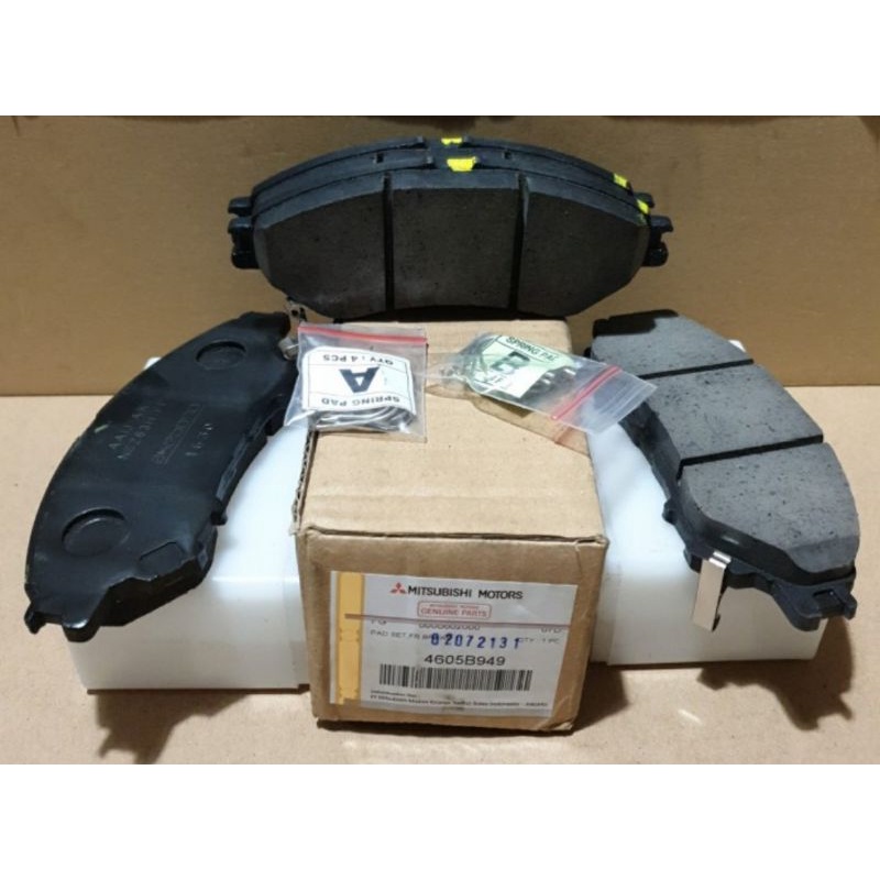 BRAKE PAD / ORIGINAL MITSUBISHI XPANDER FRONT WHEEL BRAKE PADS 4605B949 ...