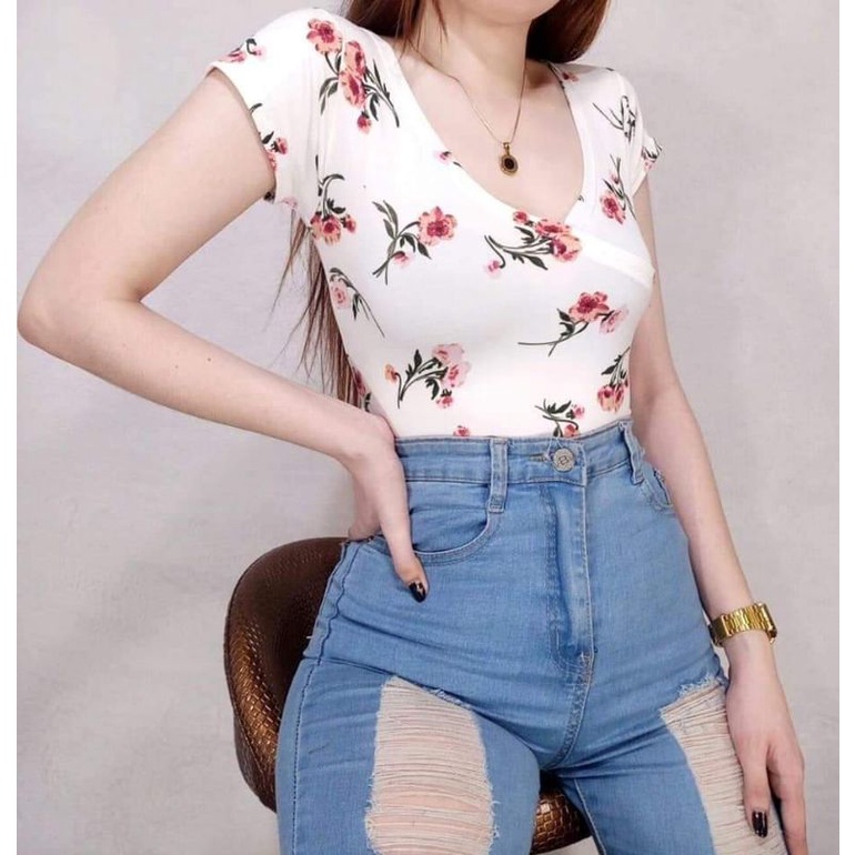 Overlap Floral Crop top | Shopee Philippines
