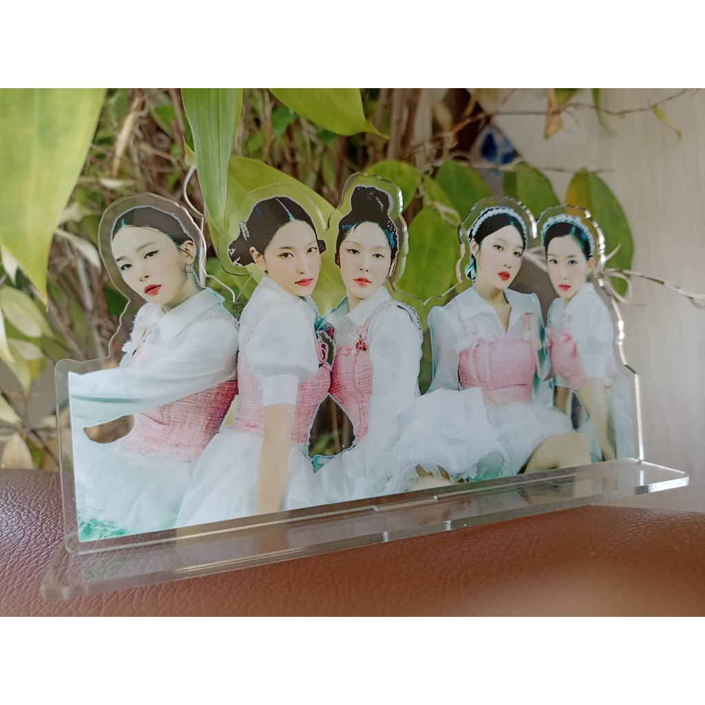Standee KPOP Red velvet Landscape Custom - Standee Red velvet - Red ...