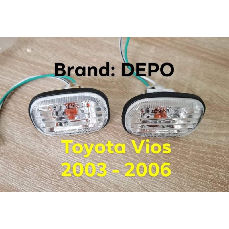 Fender Light Toyota Vios Robin Gen 1 2003 to 2006 yr model left and ...