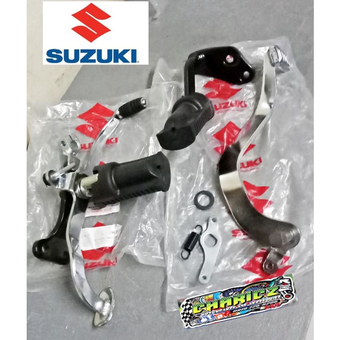 FOOTREST ASSY FRONT/DRIVERS FOOTREST SET RAIDER 150 CARB TYPE (genuine ...