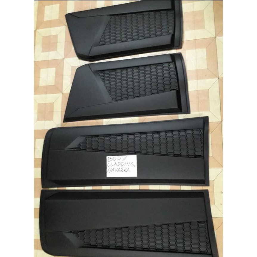 NISSAN NAVARA BODY CLADDING 2016-2019 | Shopee Philippines
