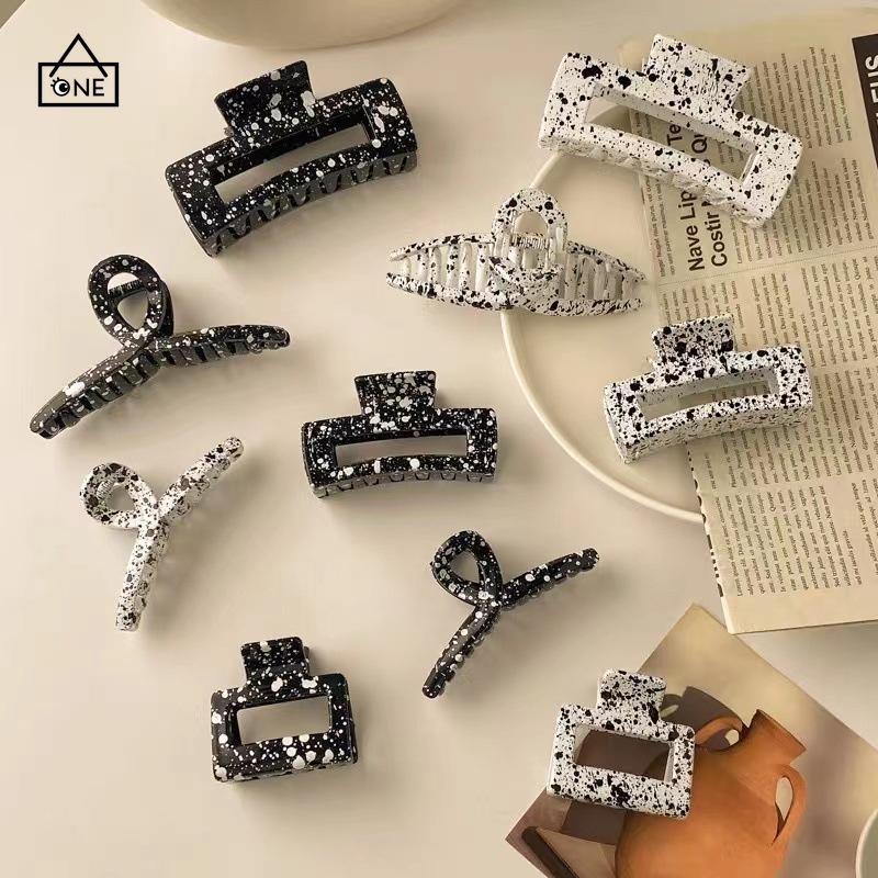 Simple Catch Clip Curling Hair Back Of Head Catch Large Shark Clip ...