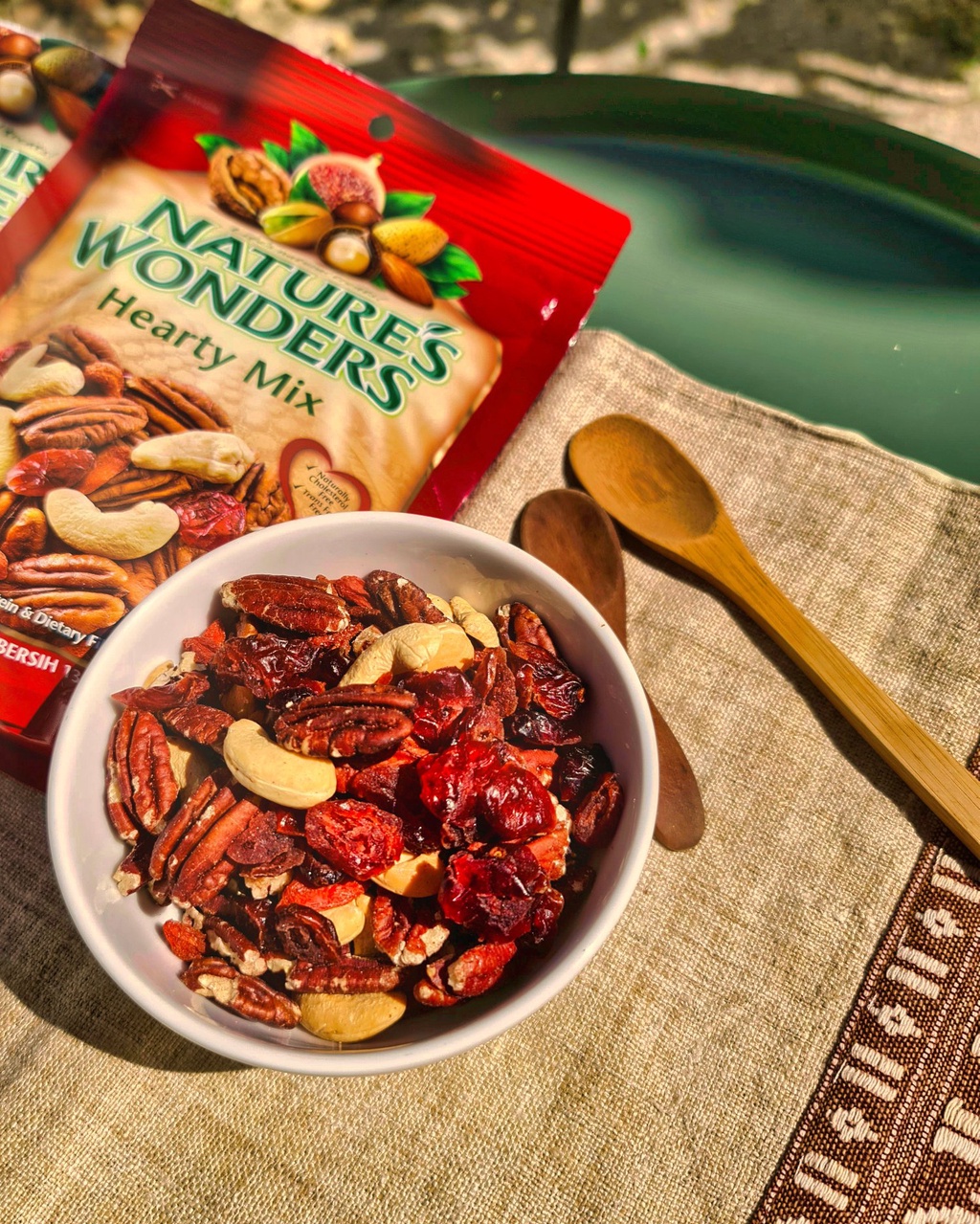 Nature's Wonders Baked Nuts (Hearty Mix/Mighty Mix/Royal Mix/Fruits ...