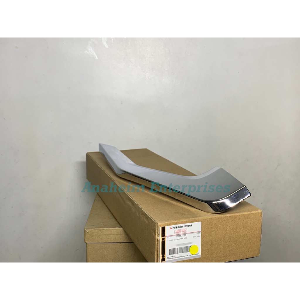 Mitsubishi Xpander Cross Bumper Garnish Chrome Lower Front Right Hand ...