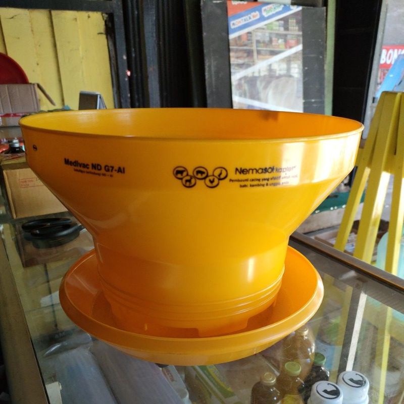 Doc FEEDER Place To Eat Children DOC MEDION ORIGINAL MONTALA MART ...