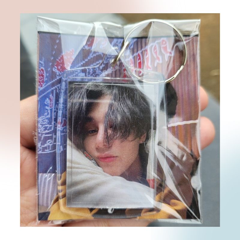 Jeff SATUR KEYCHAIN (Thai Actor) | Shopee Philippines