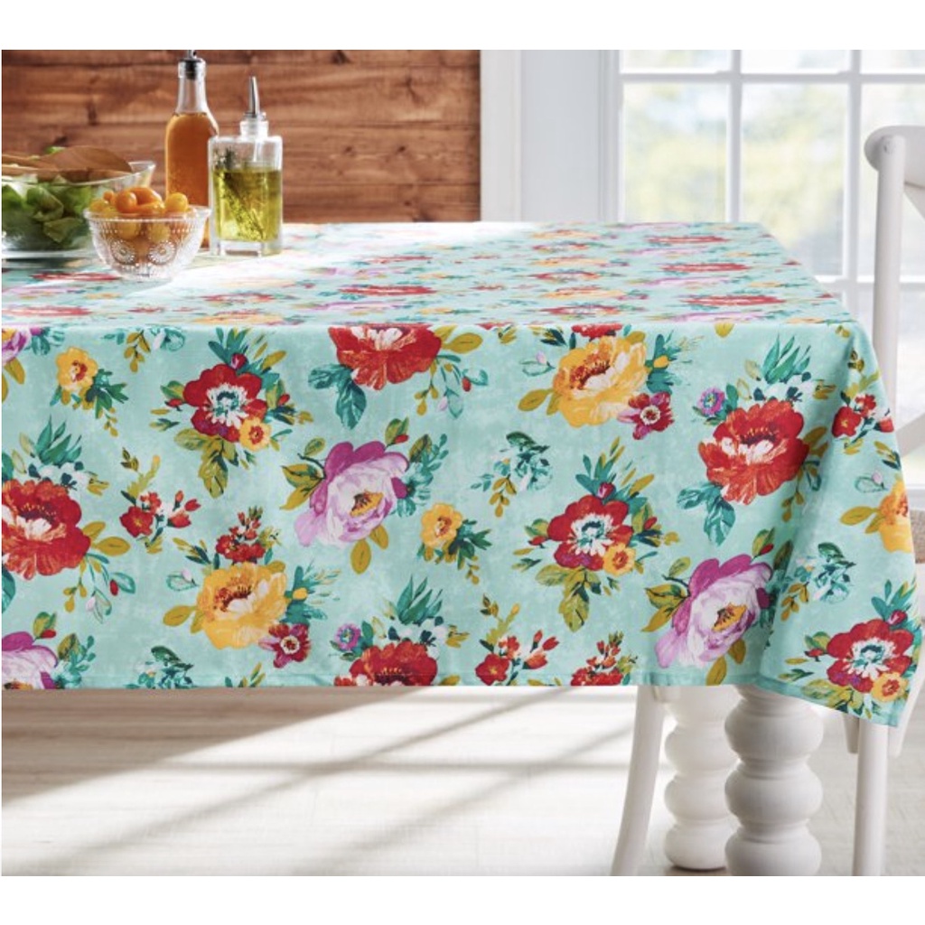 The Pioneer Woman Sweet Romance Tablecloth (60"W x 102"L) | Shopee ...