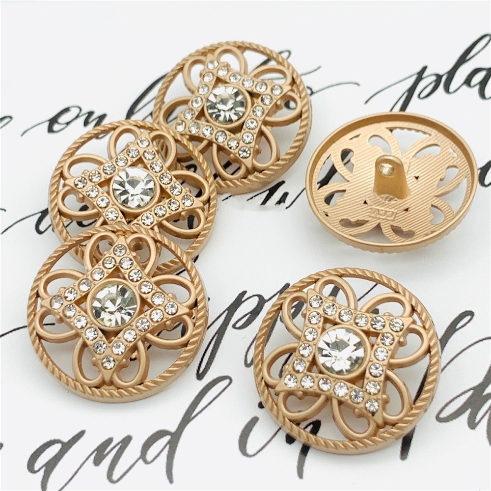 10Pieces/lot Luxury Metal Rhinestone Buttons for Clothing Hollow Flower ...